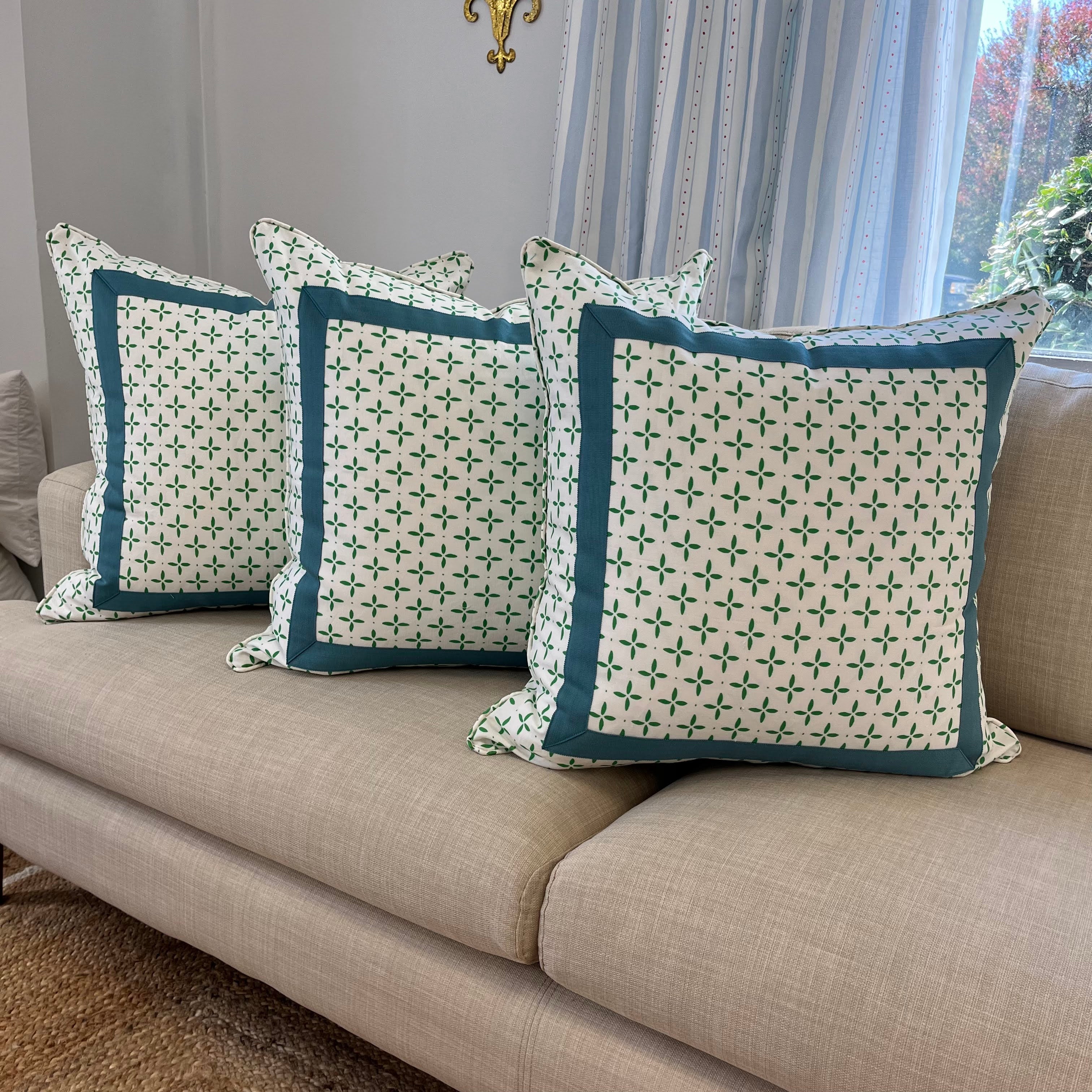 WWH Faves - Folly Star in Emerald with Teal Mitered Square